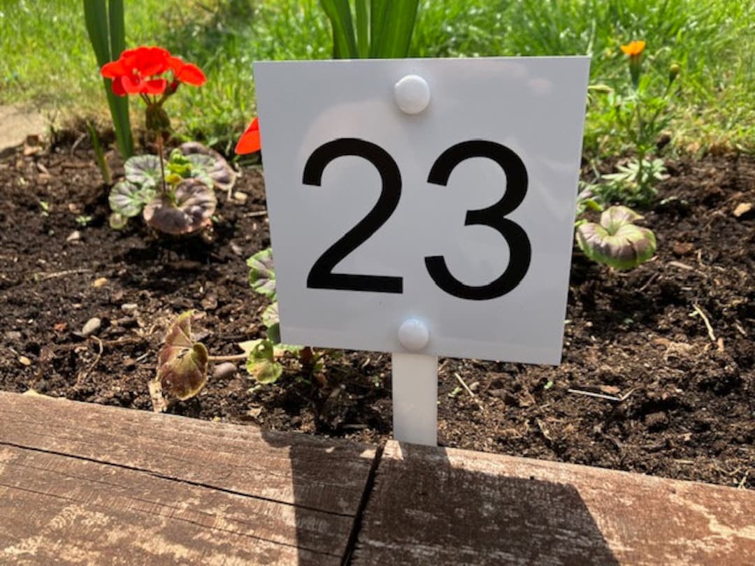 PERSONALISED SPIKE SIGN - 120mm X 120mm Metal Sign With Spikes / Legs ...