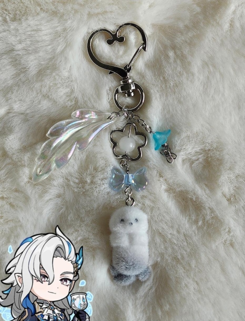 Genshin Impact Neuvillette Keychain, Neuvillette Otter, Ocean, Fontaine ...