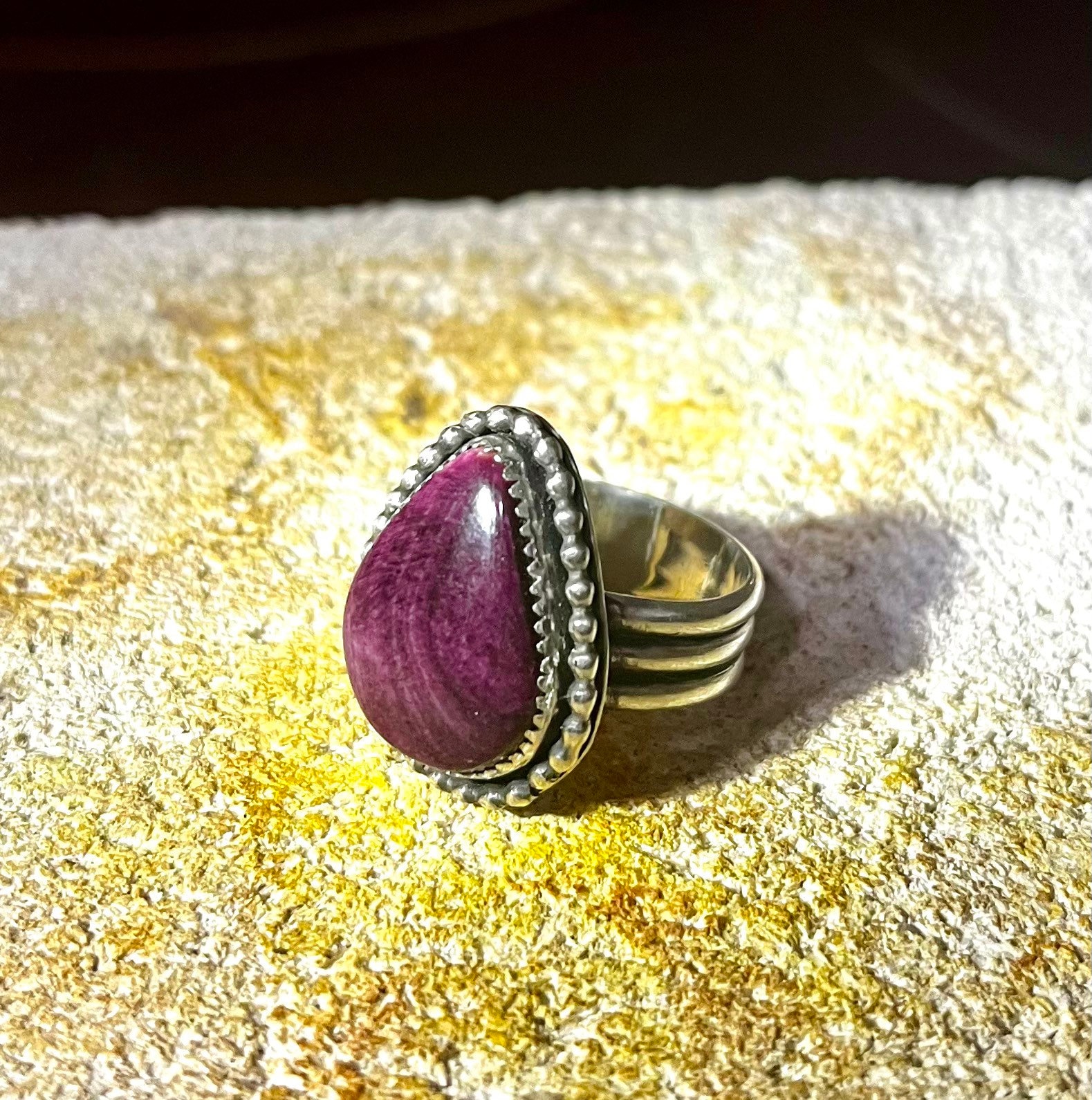 Purple Spiny Oyster Ring - Etsy