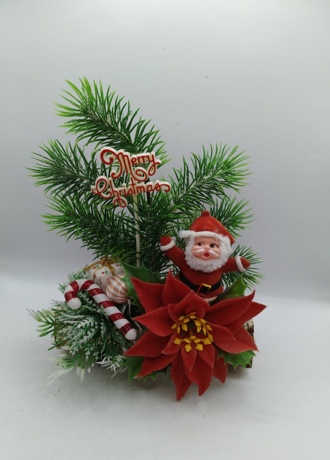 Kitsch-tastic Vintage Santa Yule Log Poinsettia Centerpiece - Etsy