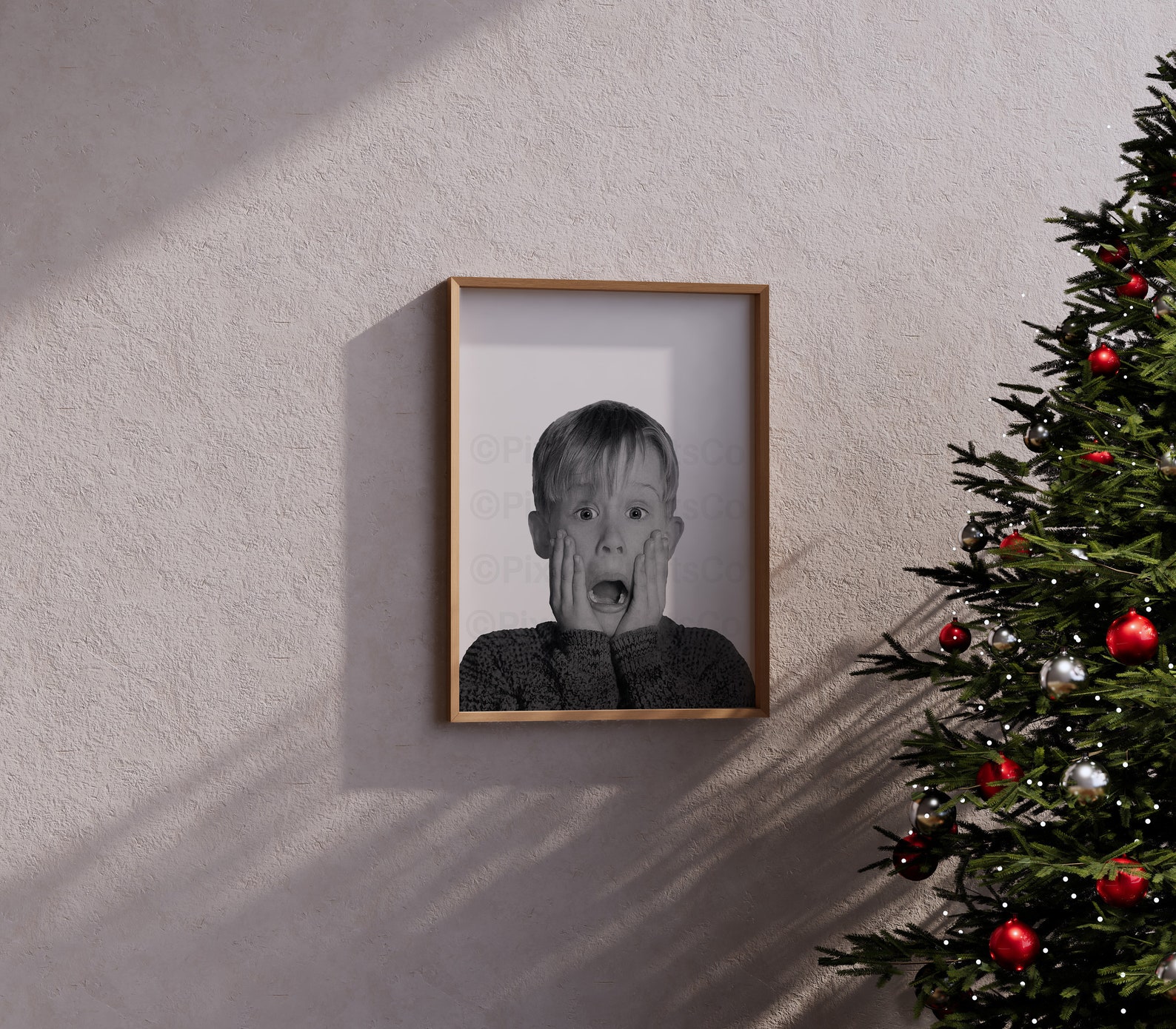 Home Alone Kevin Mccallister Christmas Wall Print / Kevin Mccallister ...