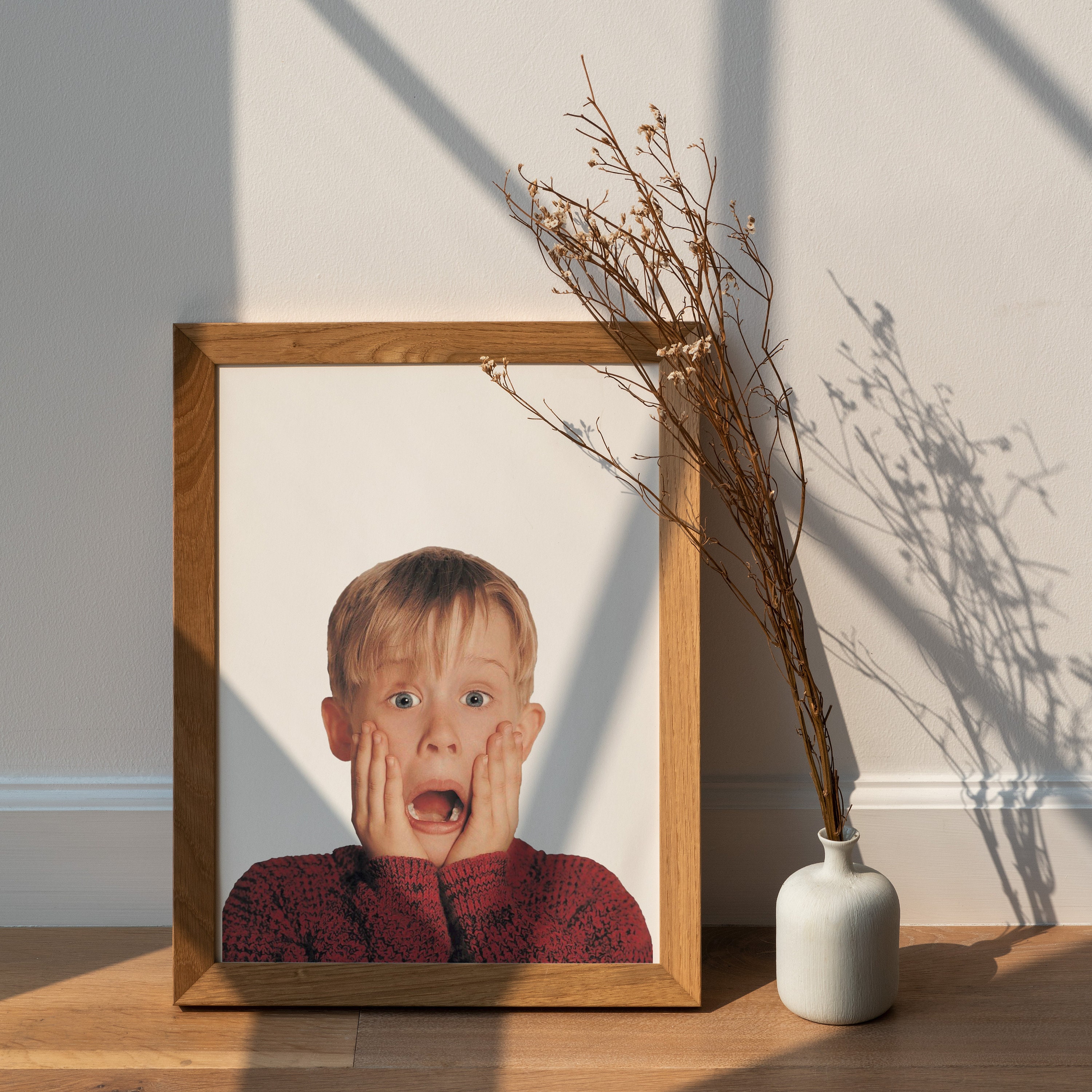 Home Alone Kevin Mccallister Christmas Wall Print / Kevin Mccallister ...