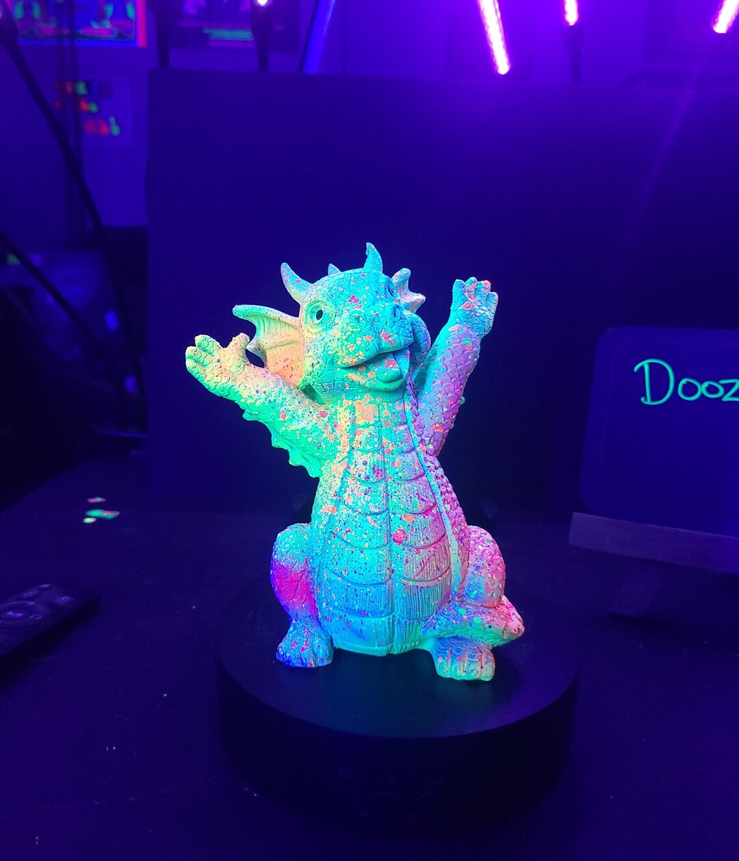 Doozer Blacklight Reactive Happy Baby Dragon Statue 6 - Etsy UK