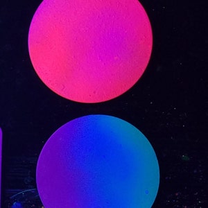Blacklight Reactive Fluorescent Coaster Set of 4 (square or Circle) - Etsy