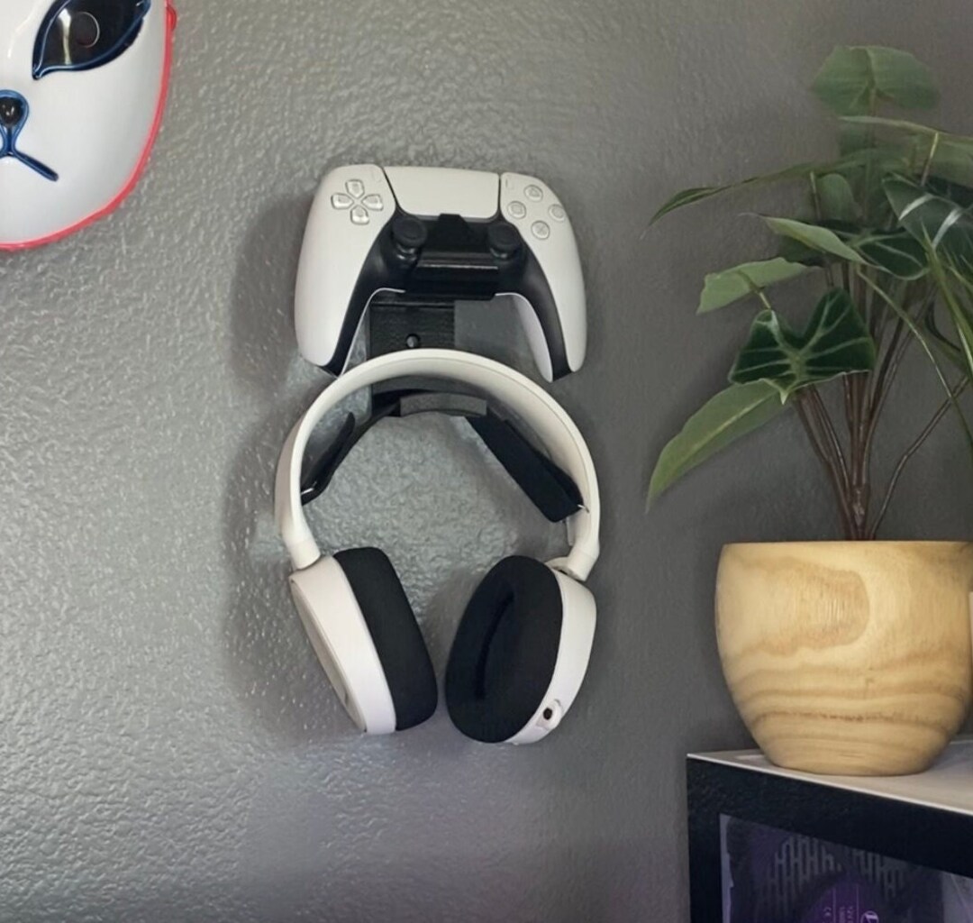 Wall Mounted Headphone and Controller Stand | Universal Mount Headset ...