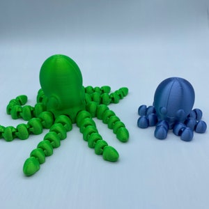 Octopus Fidget Toy 3D Printed Articulating Adult and Baby Octopus ...