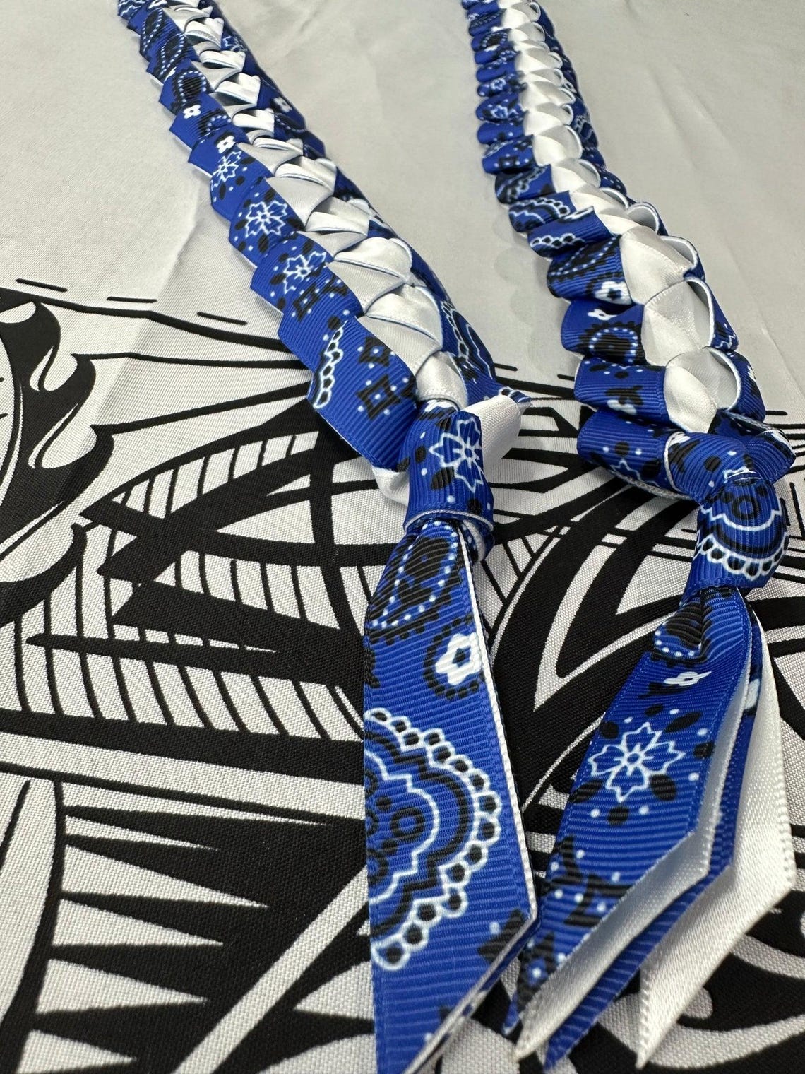 Blue Bandana on White Ribbon Lei - Etsy