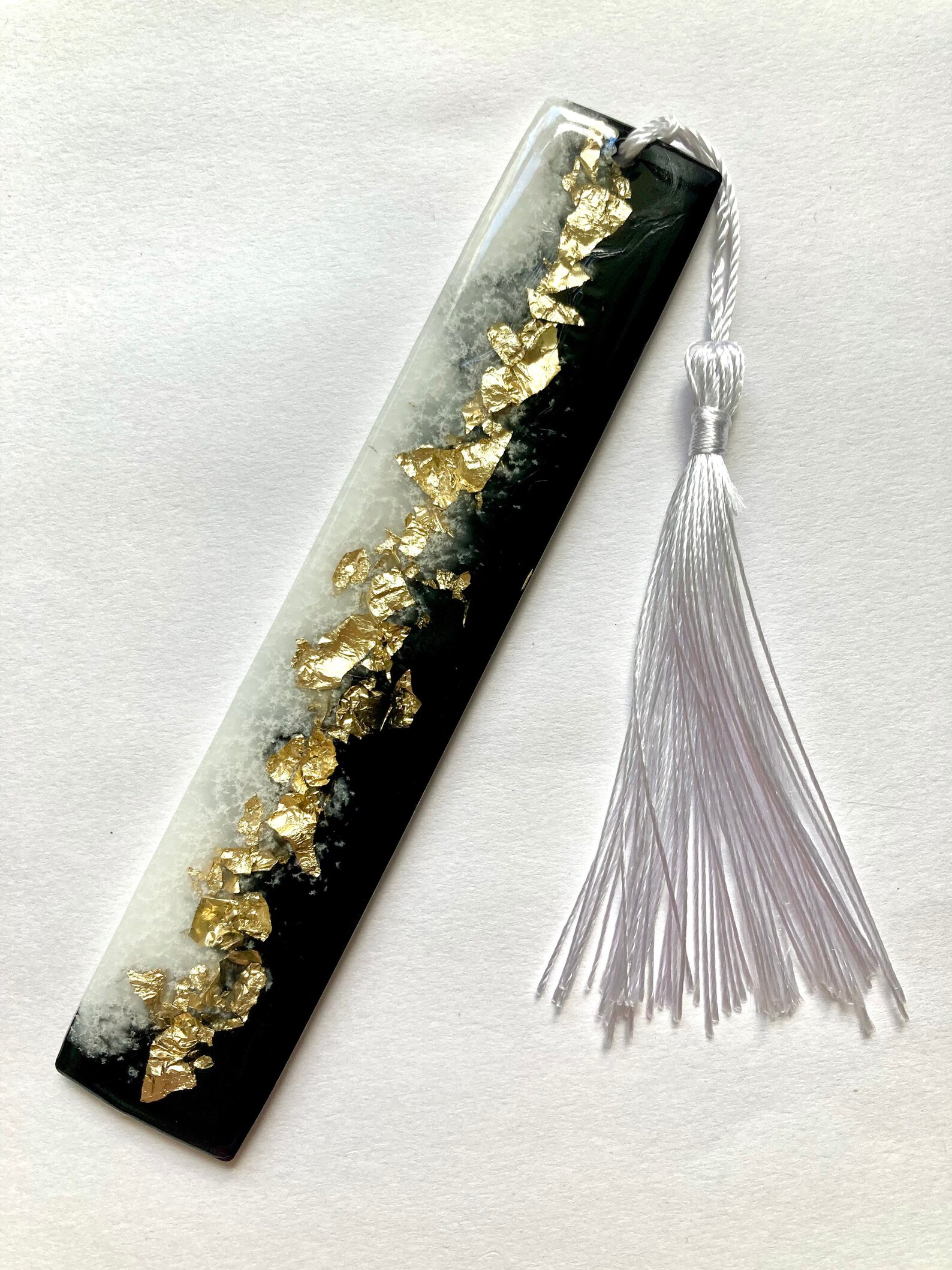 Black & White Geode Resin Bookmarks Gold Leaf Resin Bookmark - Etsy