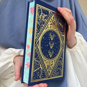 Once Upon a Broken Heart Fore-edge Painting | Hodderscope Vault Edition ...