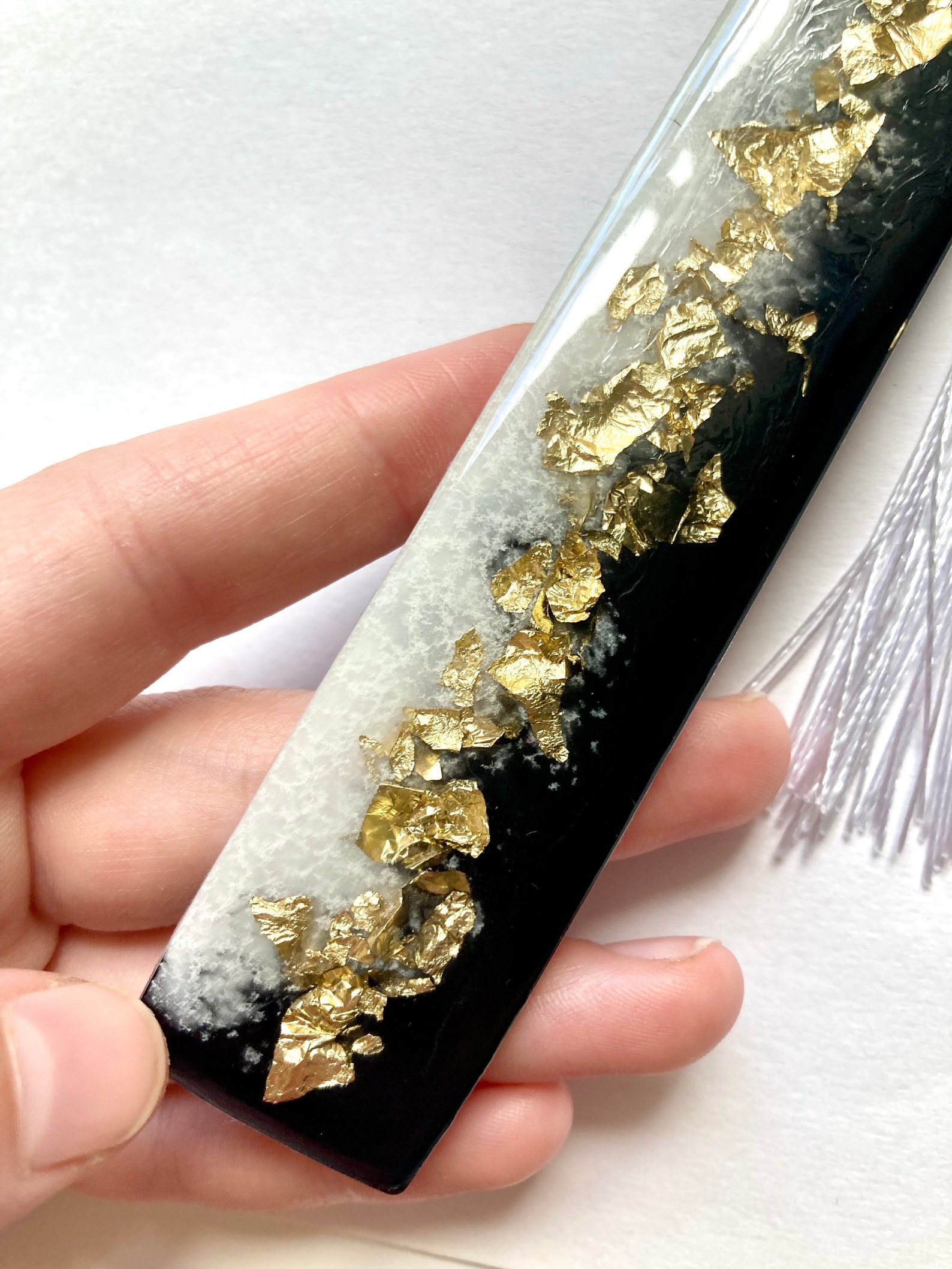 Black & White Geode Resin Bookmarks Gold Leaf Resin Bookmark - Etsy