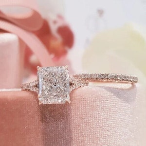 Moissanite Ring - Etsy