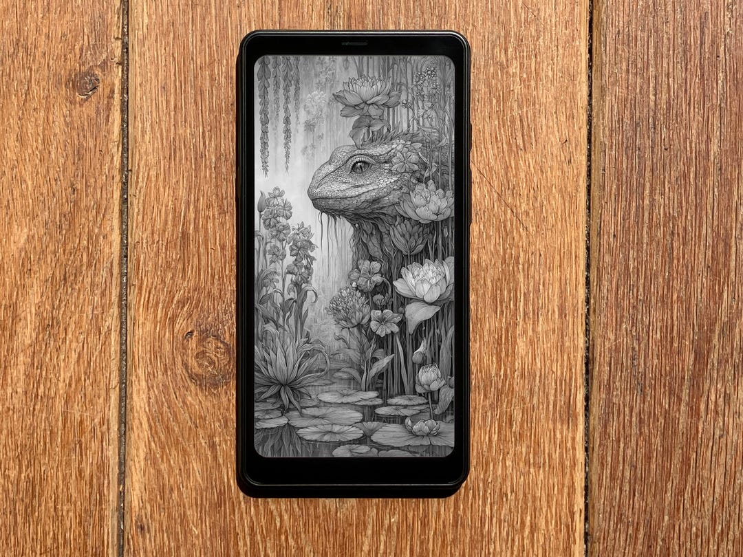 Screensaver for Boox Palma Wallpaper, Lizard in Pond With Water Lilies ...
