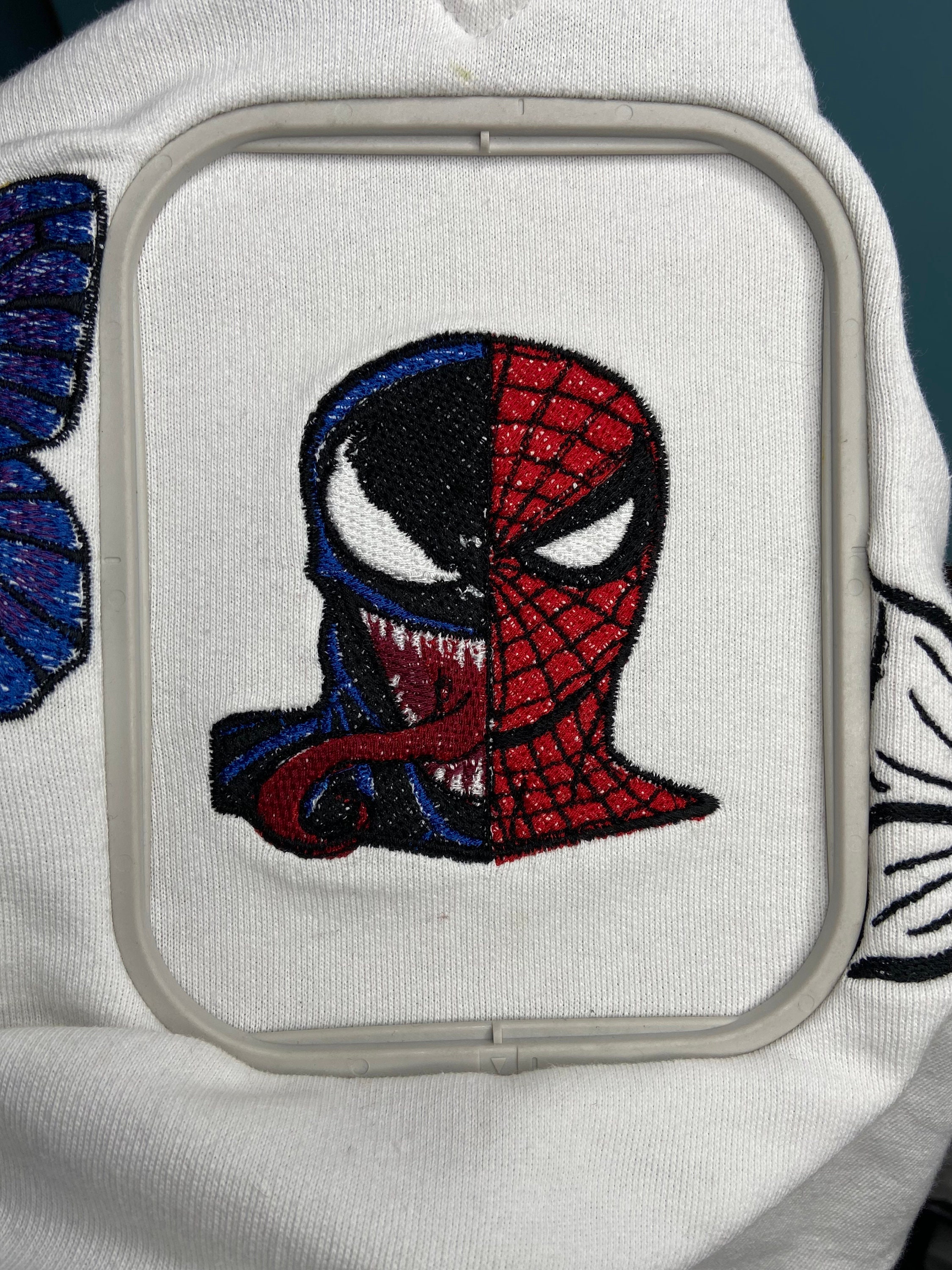 Mickey Mouse - Digital Design Embroidery, Disneyland Pattern, Mickey ...