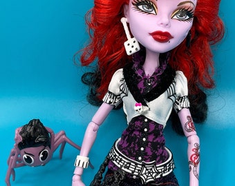 Monster High Ring - Etsy