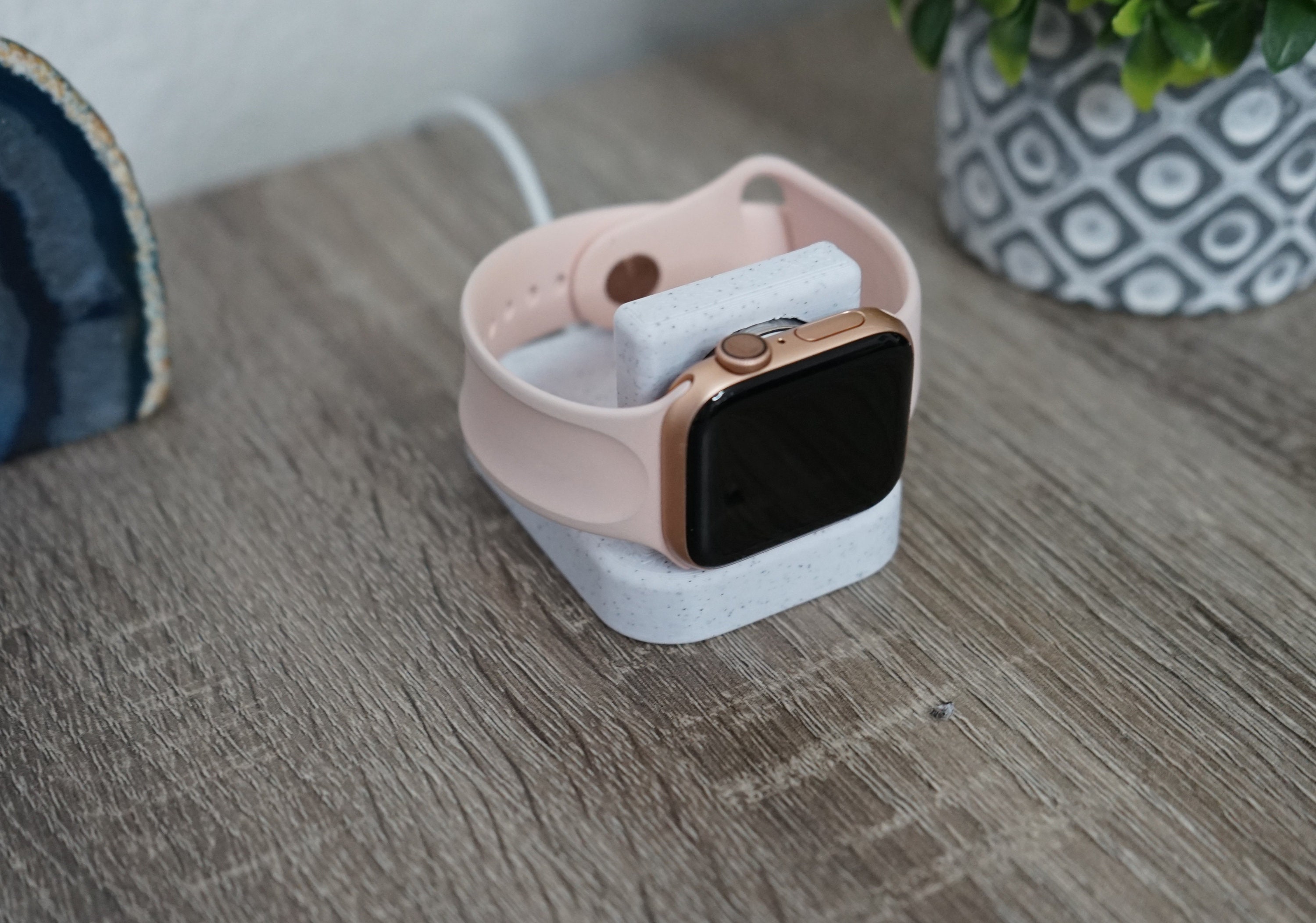 Apple Watch Magsafe Charging Station - Etsy