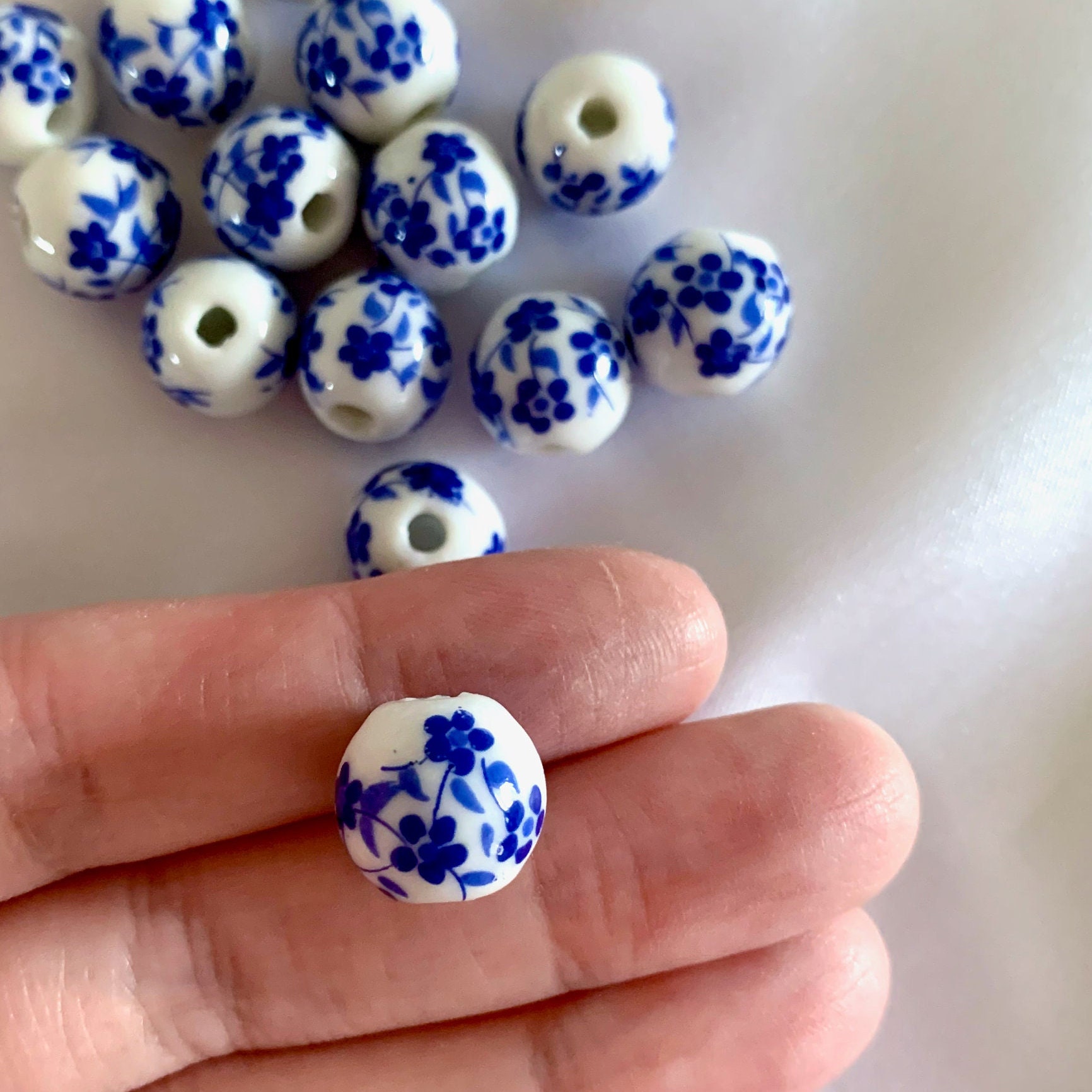 12mm Blue Floral Ceramic Round Beads, Chinese Delft Blue Flower ...