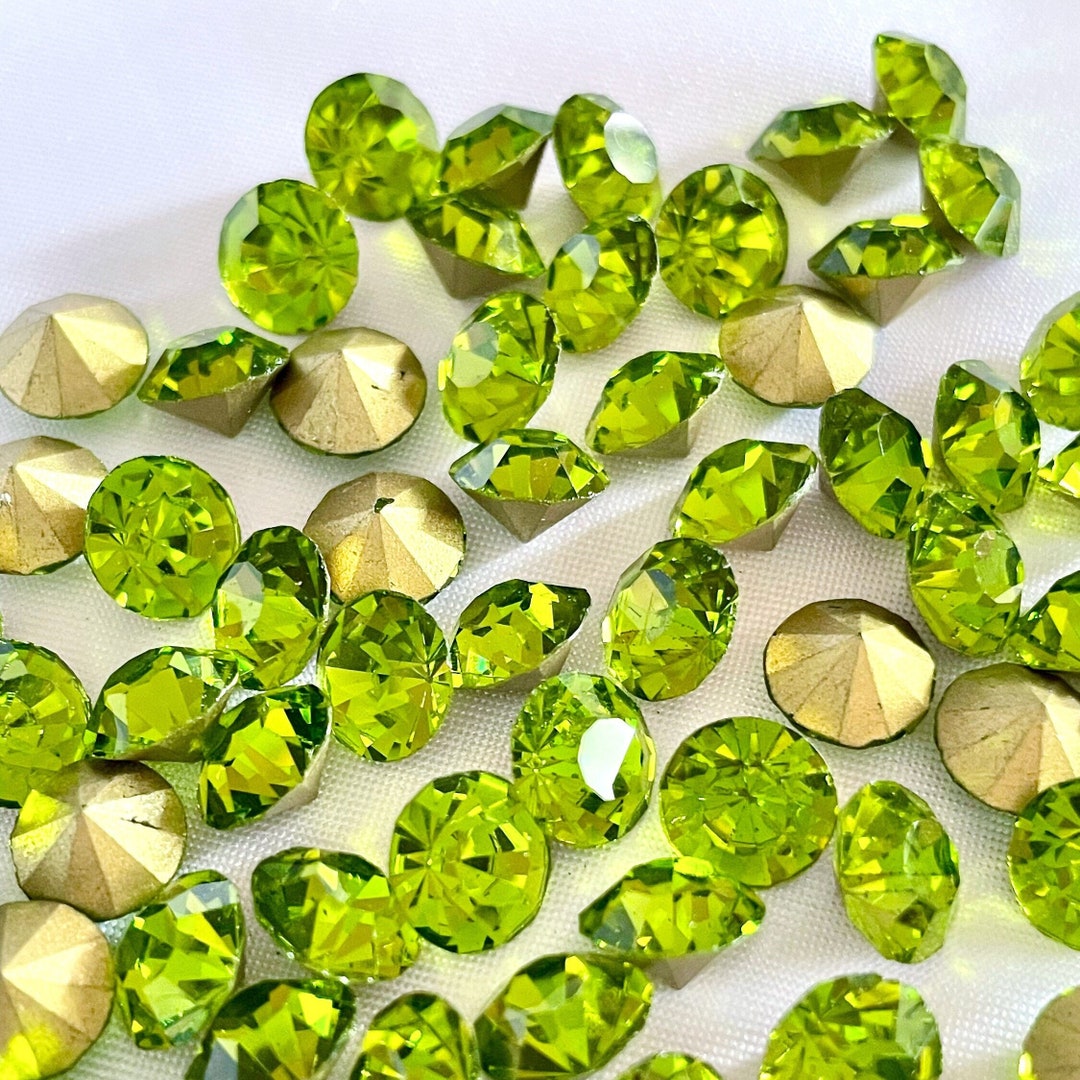 SS38 8mm Lime Green Round Gold Foiled Pointed Back Glass Chaton ...