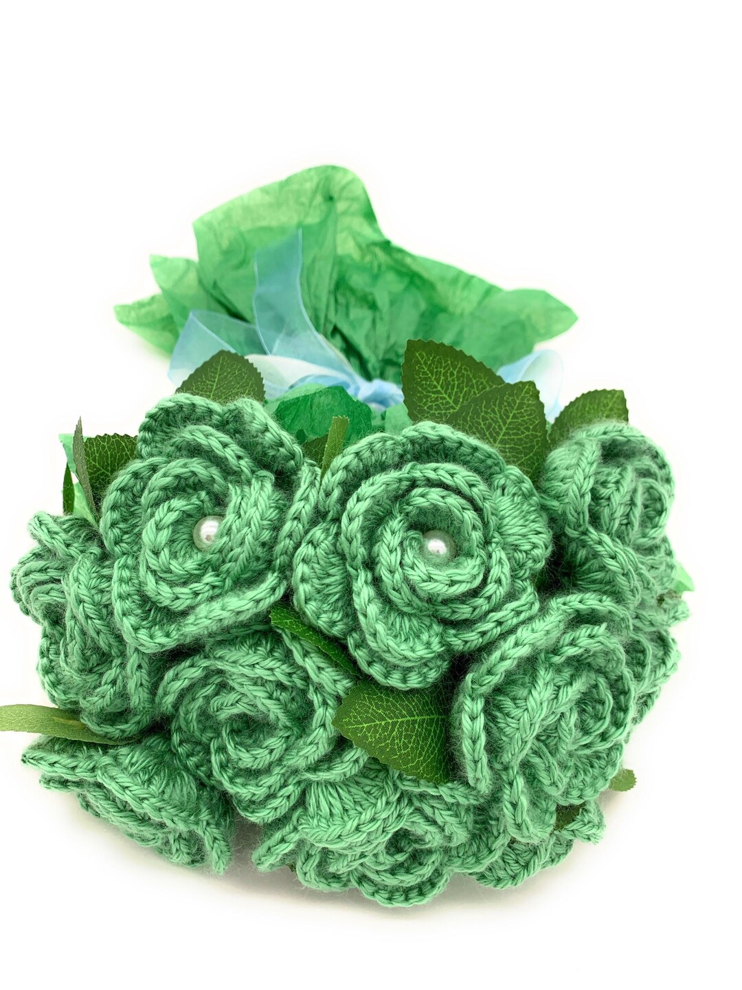 Crochet Green Color Yarn Roses Bouquet With Beautiful Package ...