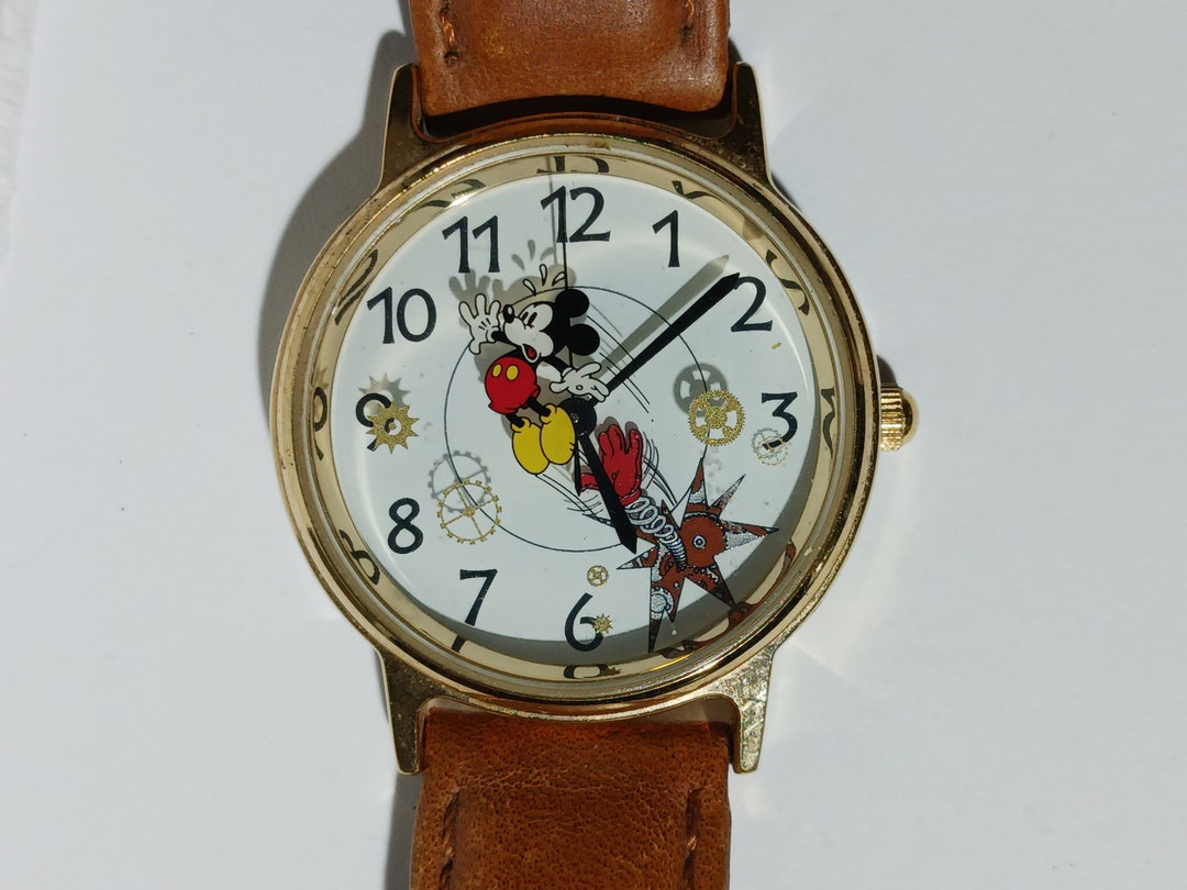 Vintage Disney Time Works Mickey Mouse Analog Watch-unique Gear Dial ...