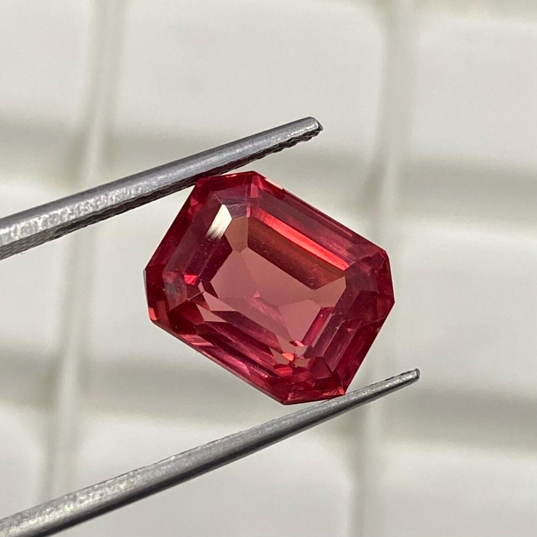 Lab Grown Bi-color Padparadscha Sapphire: 6.8 Ct Radiant Cut Gemstone ...