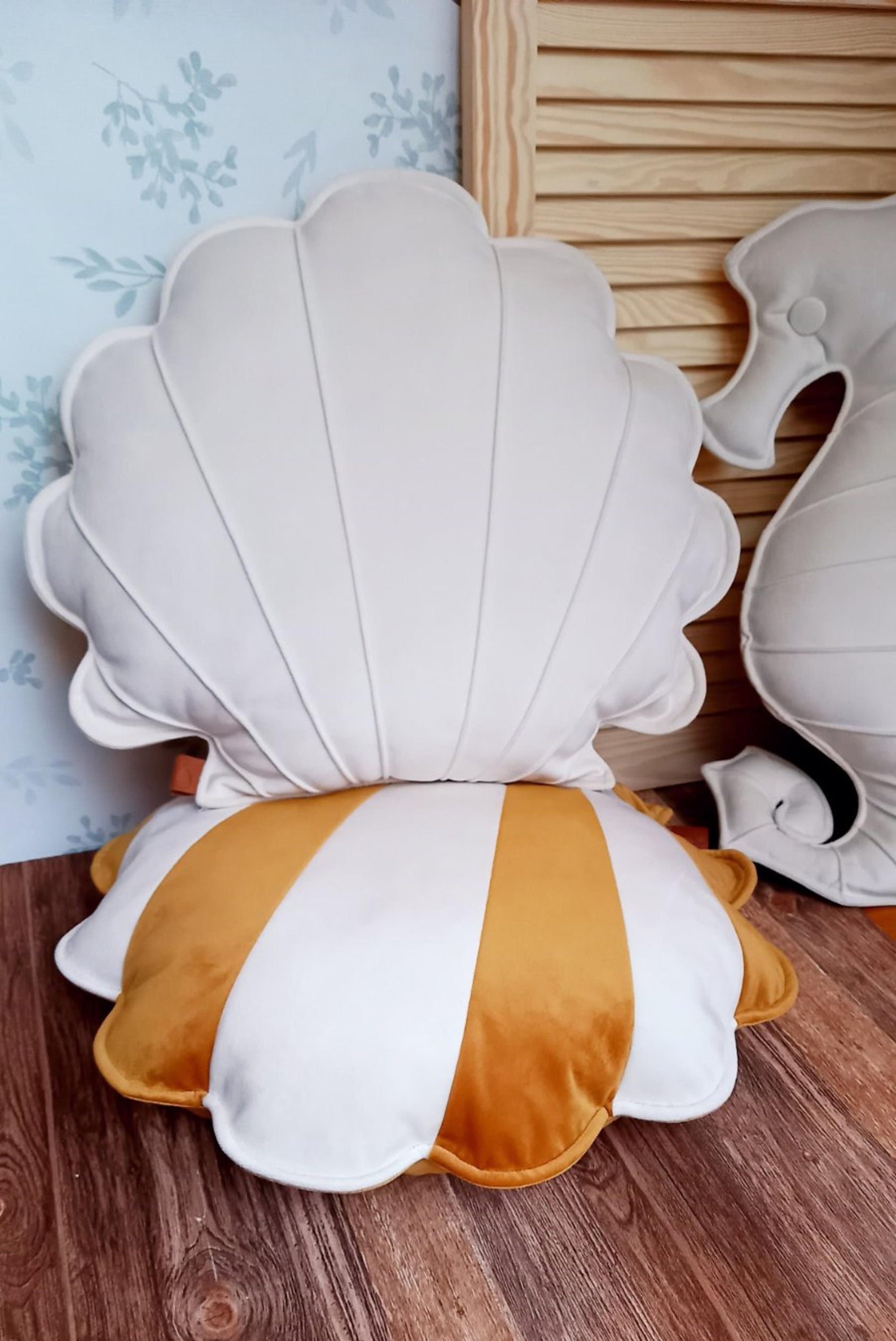 Shell Cushion in Two Colours Decorative Velvet Sea Shell - Etsy