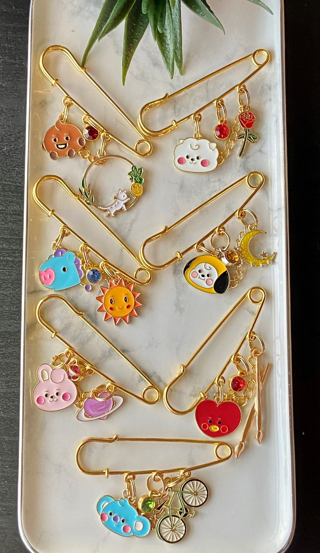 BTS21 Charm Safety Pin/brooch. Safety Pin Decoration. BTS Chain Pin ...