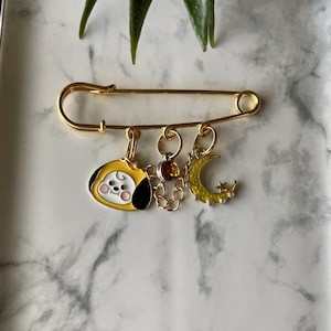 BTS21 Charm Safety Pin/brooch. Safety Pin Decoration. BTS Chain Pin ...