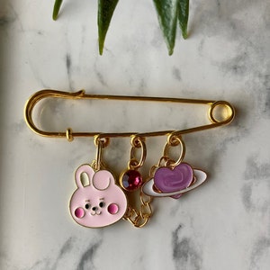 BTS21 Charm Safety Pin/brooch. Safety Pin Decoration. BTS Chain Pin ...