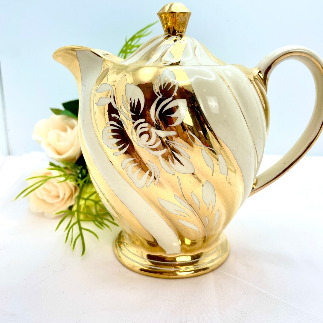 Vintage Sadler Swirl Gilded Coffee Pot in Cream and Gold Number 1700 ...
