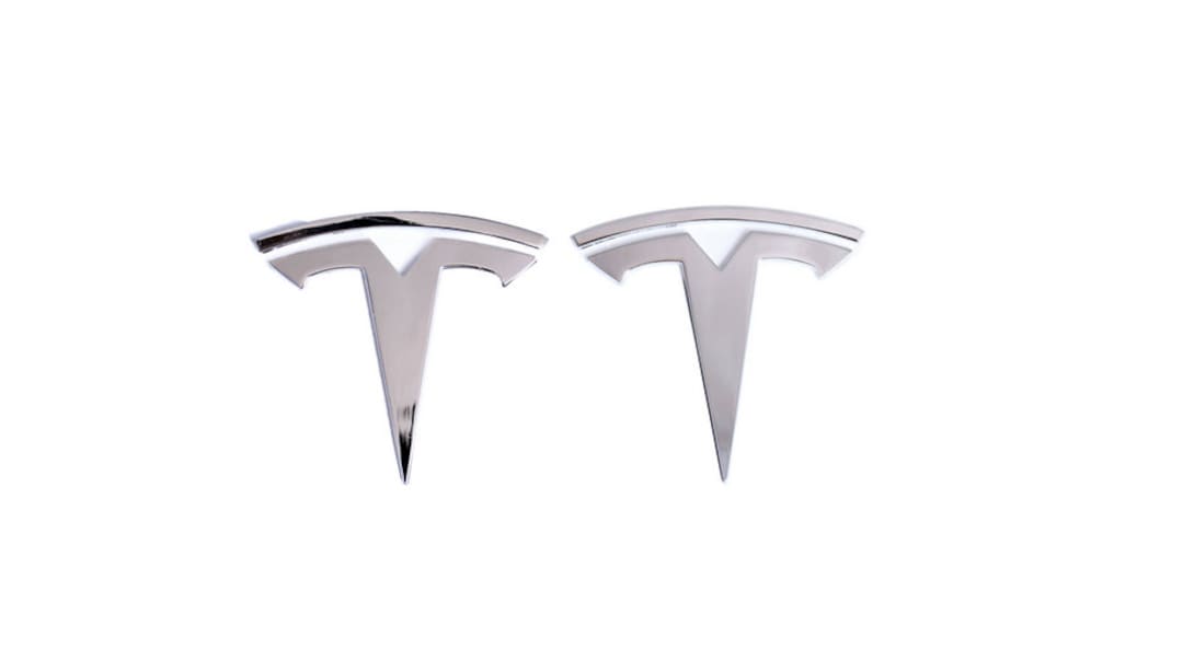 2PC METAL Tesla Model Y Logo Emblems Silver Chromed Hood Rear - Etsy