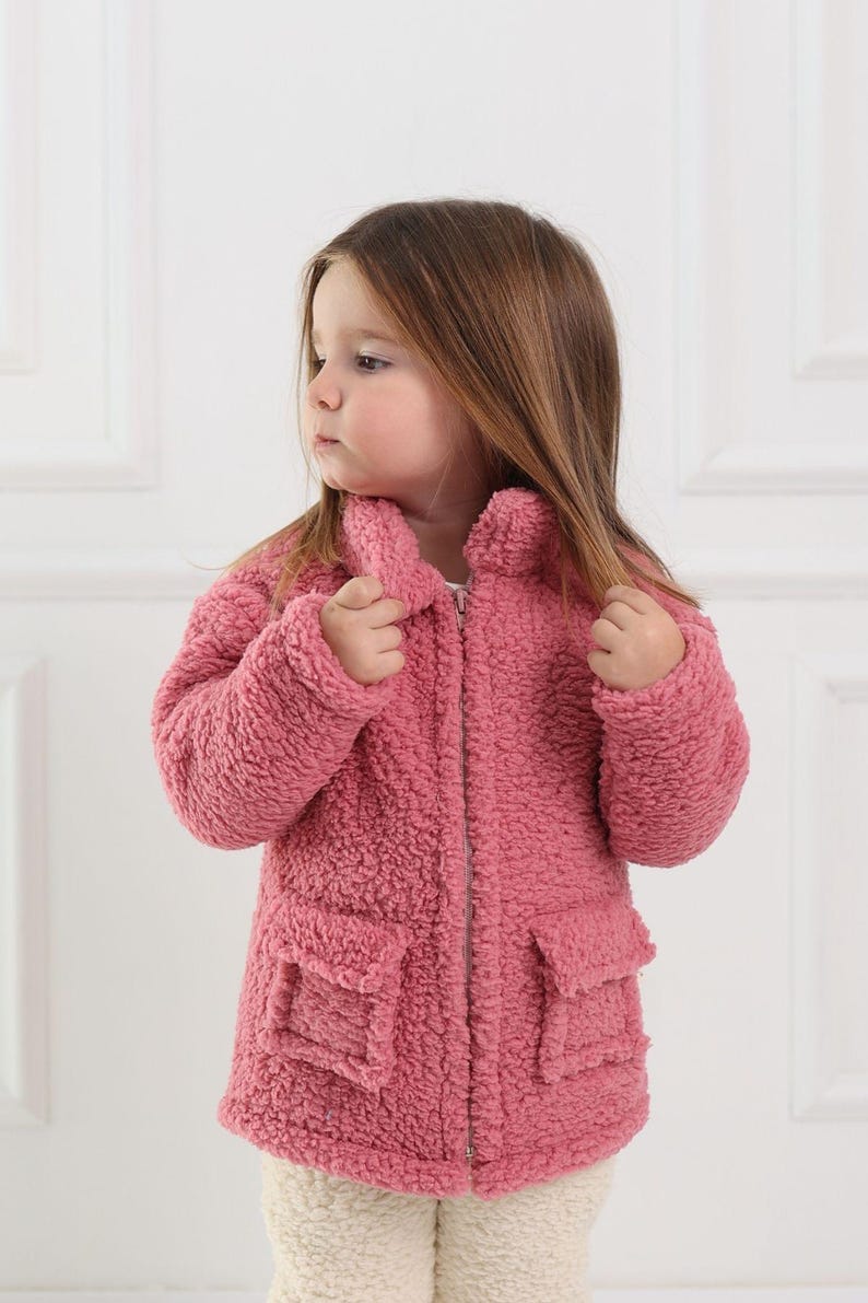Cozy Plush Jacket for Girls (ages 2-7) – Soft, Warm, and Stylish Winter ...