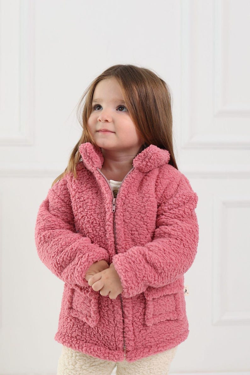 Cozy Plush Jacket for Girls (ages 2-7) – Soft, Warm, and Stylish Winter ...