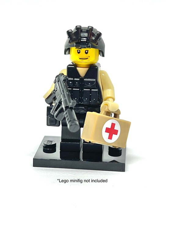 Combat Medic Armor Pack Miniature Figure Compatible WWII - Etsy