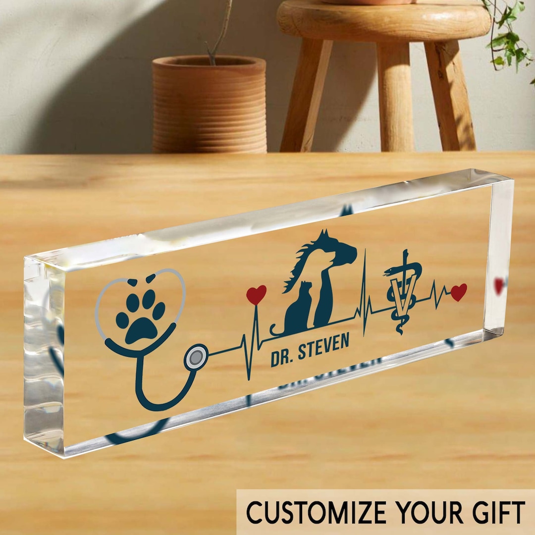 Personalized Name Veterinarian Sign for Desk, Veterinary Desk Name ...