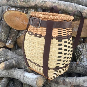 Adirondack Pack Basket- Foraging Backpack - “red-shouldered Hawk“ - Etsy