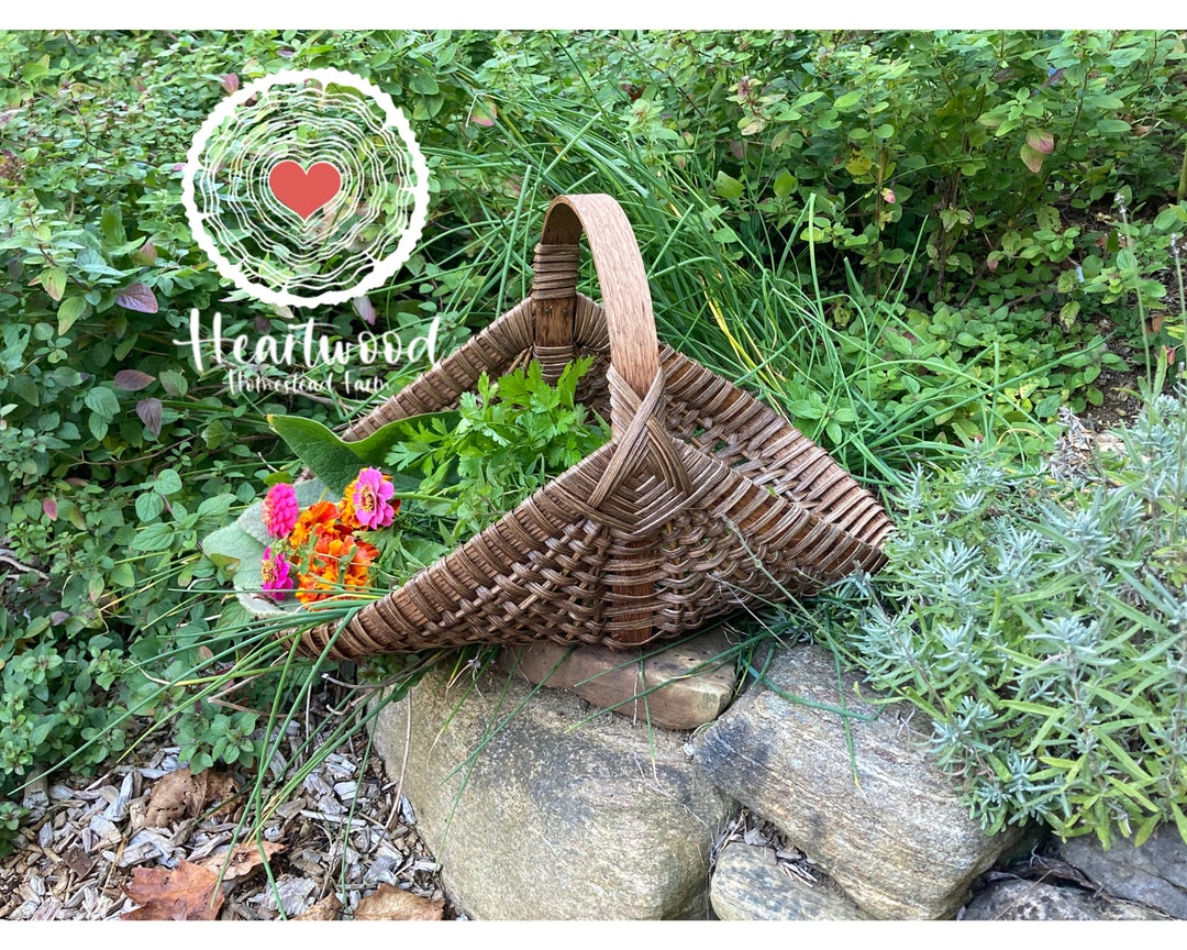 Ribbed Hearth Basket- Flower Herb Basket - Etsy