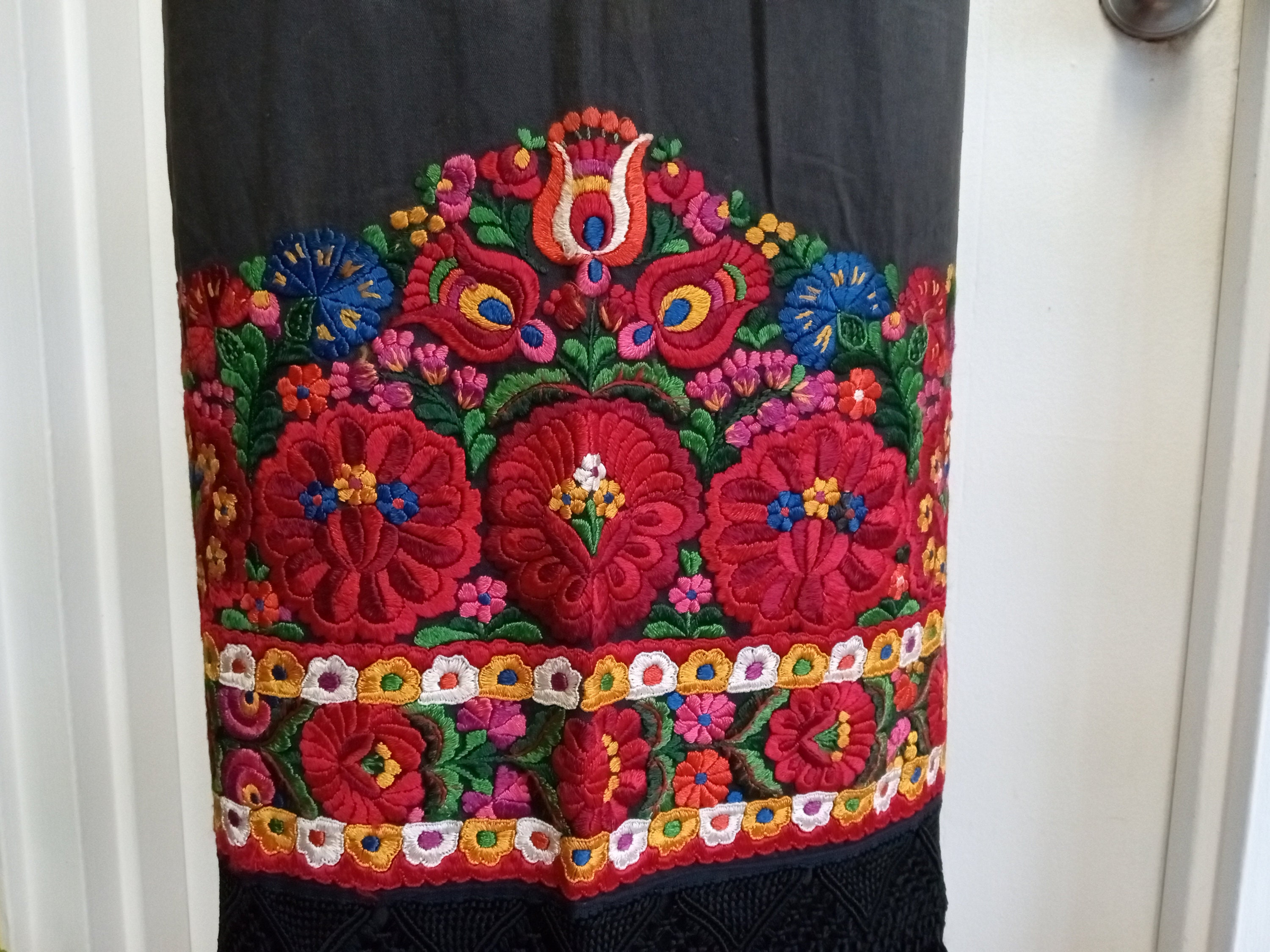 Vintage Matyo Apron Hand Embroidered Treasure - Etsy