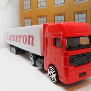 PERSONALISED NAME Toy Lorry Truck Toy Car Model Boy Girl Dad Mom Uncle ...
