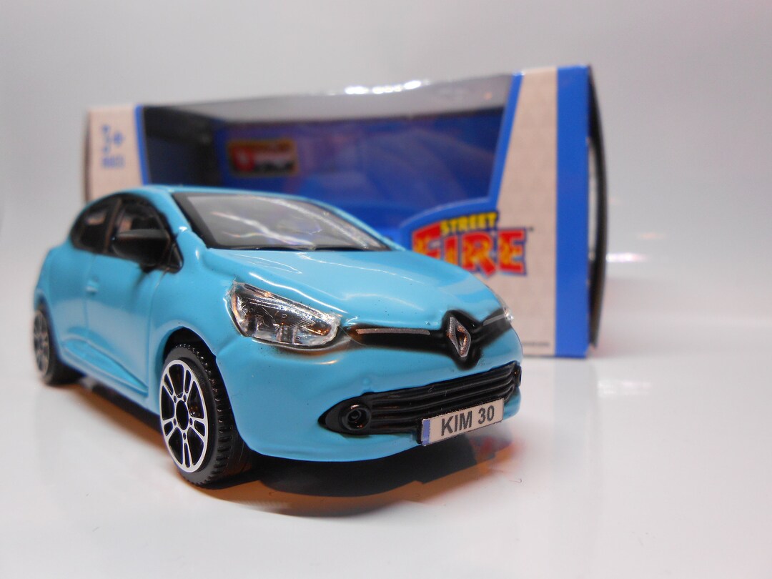 Renault CLIO Toy Car PERSONALISED PLATES Model Boy Girl Dad Mom Uncle ...