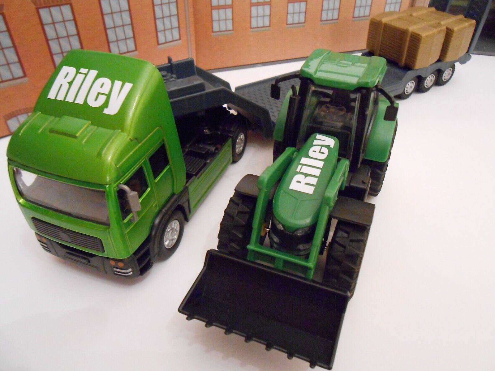 PERSONALISED NAME Truck Lorry Tractor Transporter & 2 Hay - Etsy