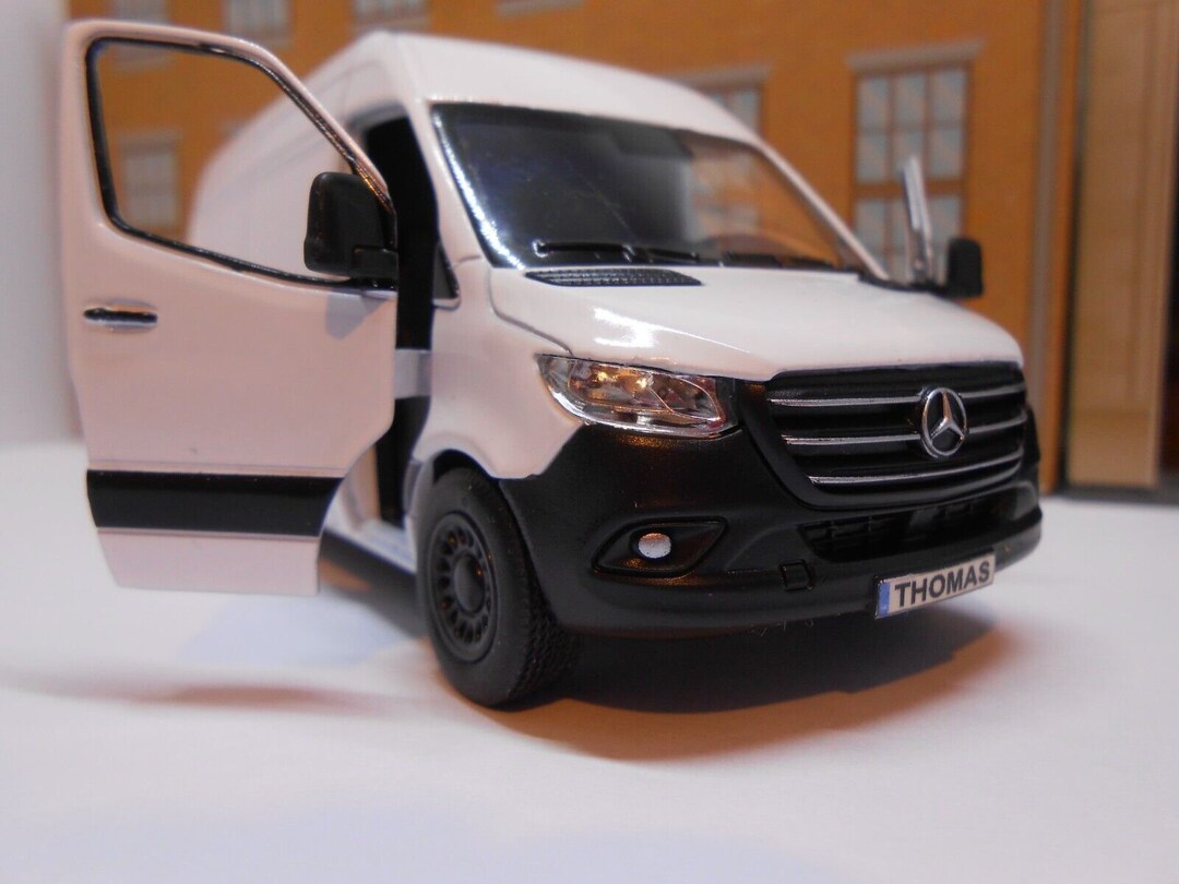 PERSONALISED PLATES Sprinter Van Mercedes Model Boy Girl Dad Mom Uncle ...