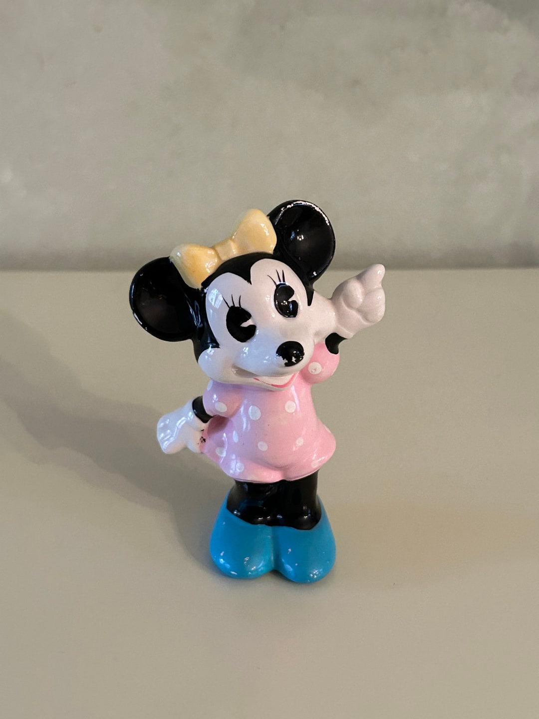Vintage Minnie Mouse Figurine Walt Disney - Etsy