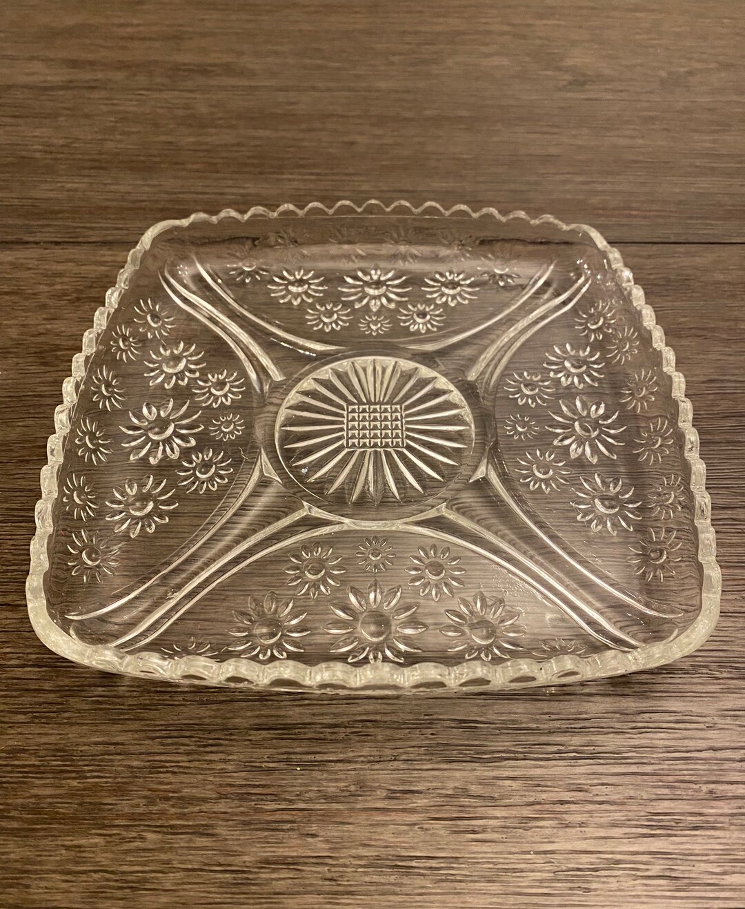 Vintage Glass Daisy Etched Tray, Pressed Glass Sunflower Dish ...