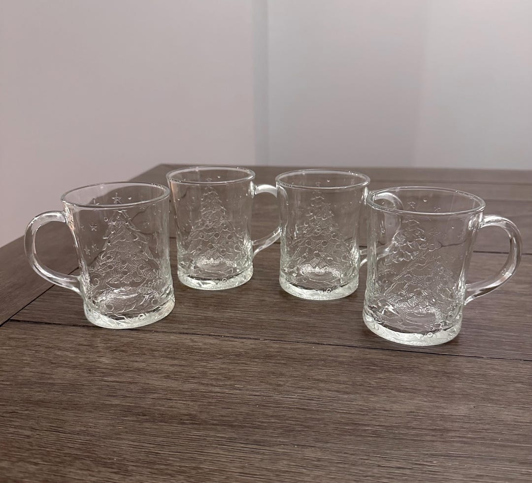 Vintage Arcoroc USA Holly Tree Clear Glass Mug, Arcoroc Holly Tree Handled Holiday Mug, Vintage ...