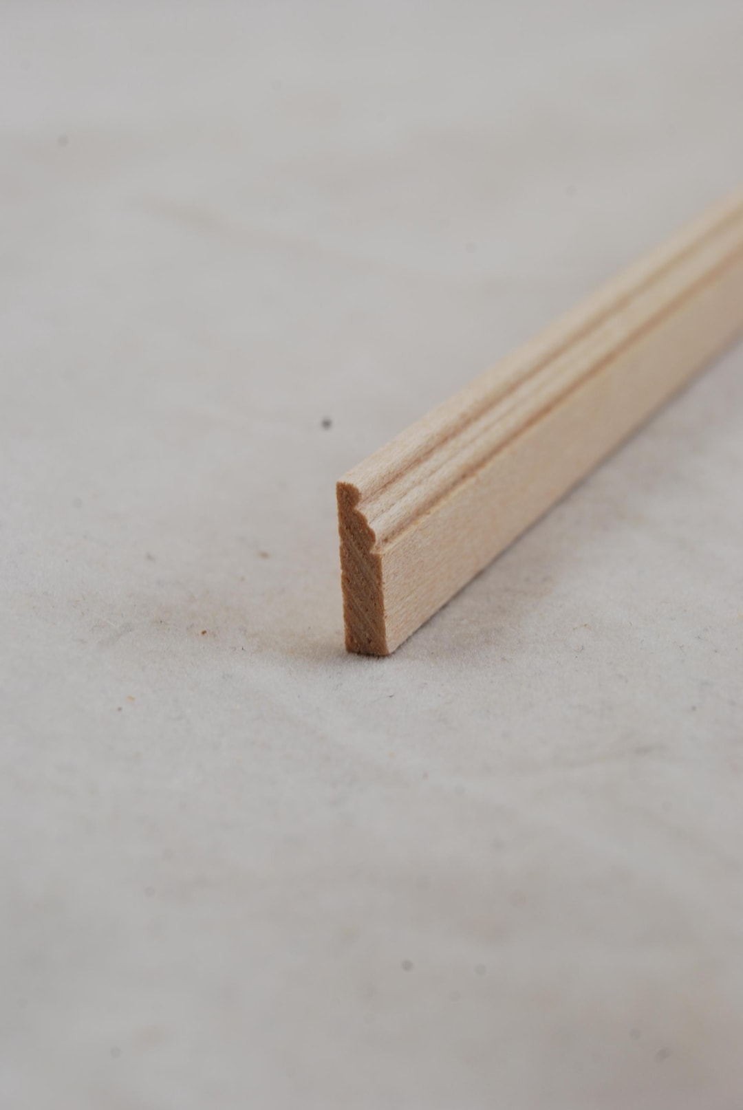 Baseboard #4 - 1/12 Scale 22" Long Dollhouse Miniature - Made of ...