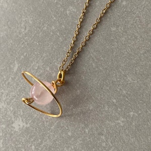 Healing Crystal Pendant Necklace Women Saturn Rose Quartz Necklace ...