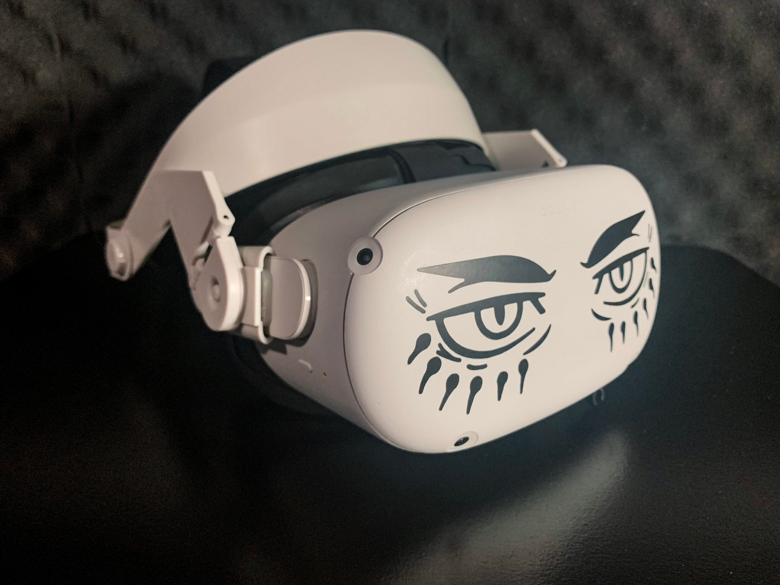 Oculus Quest 2 Meta Quest 2 Giant Anime Eyes 1 Vinyl Decal - Etsy