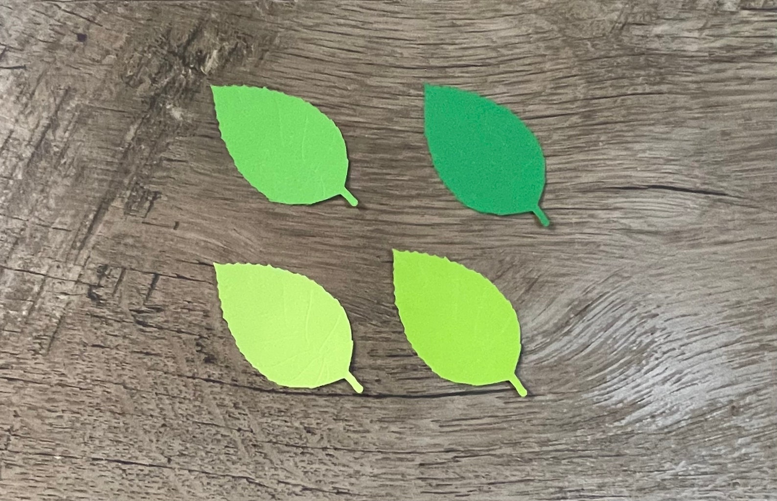 64 Piece Paper Rose Leaves - Etsy