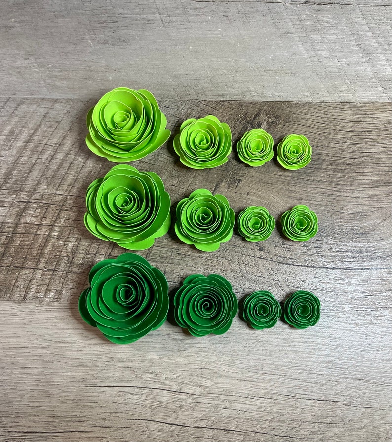 24 Piece Green Rolled Paper Flower Assortment - Etsy