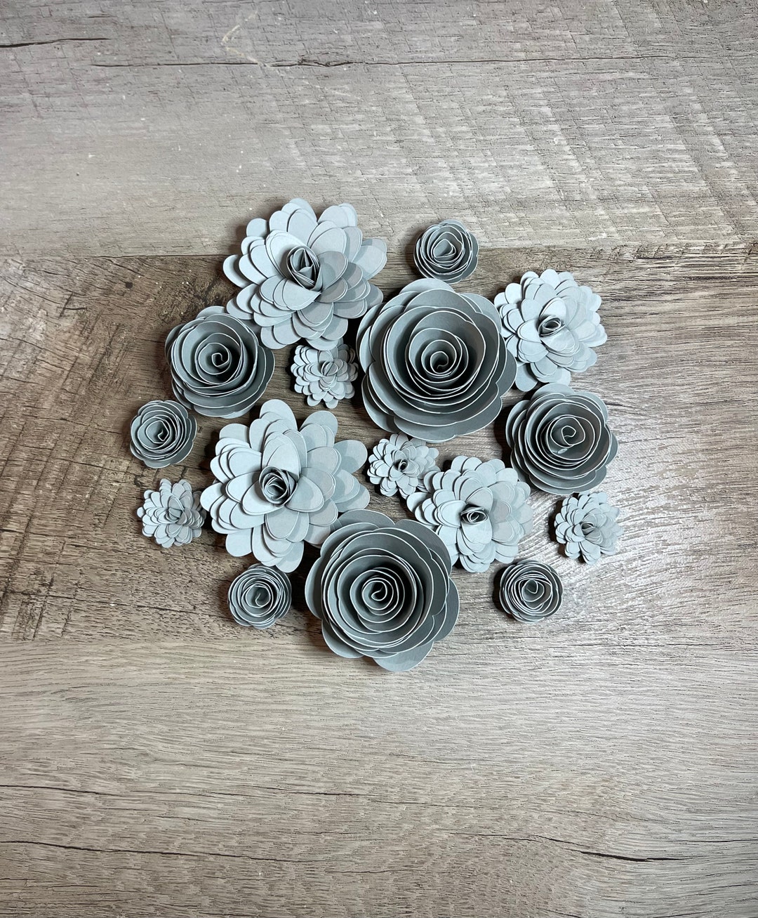 24 Piece Light Gray Rolled Paper Flower Assortment - Etsy